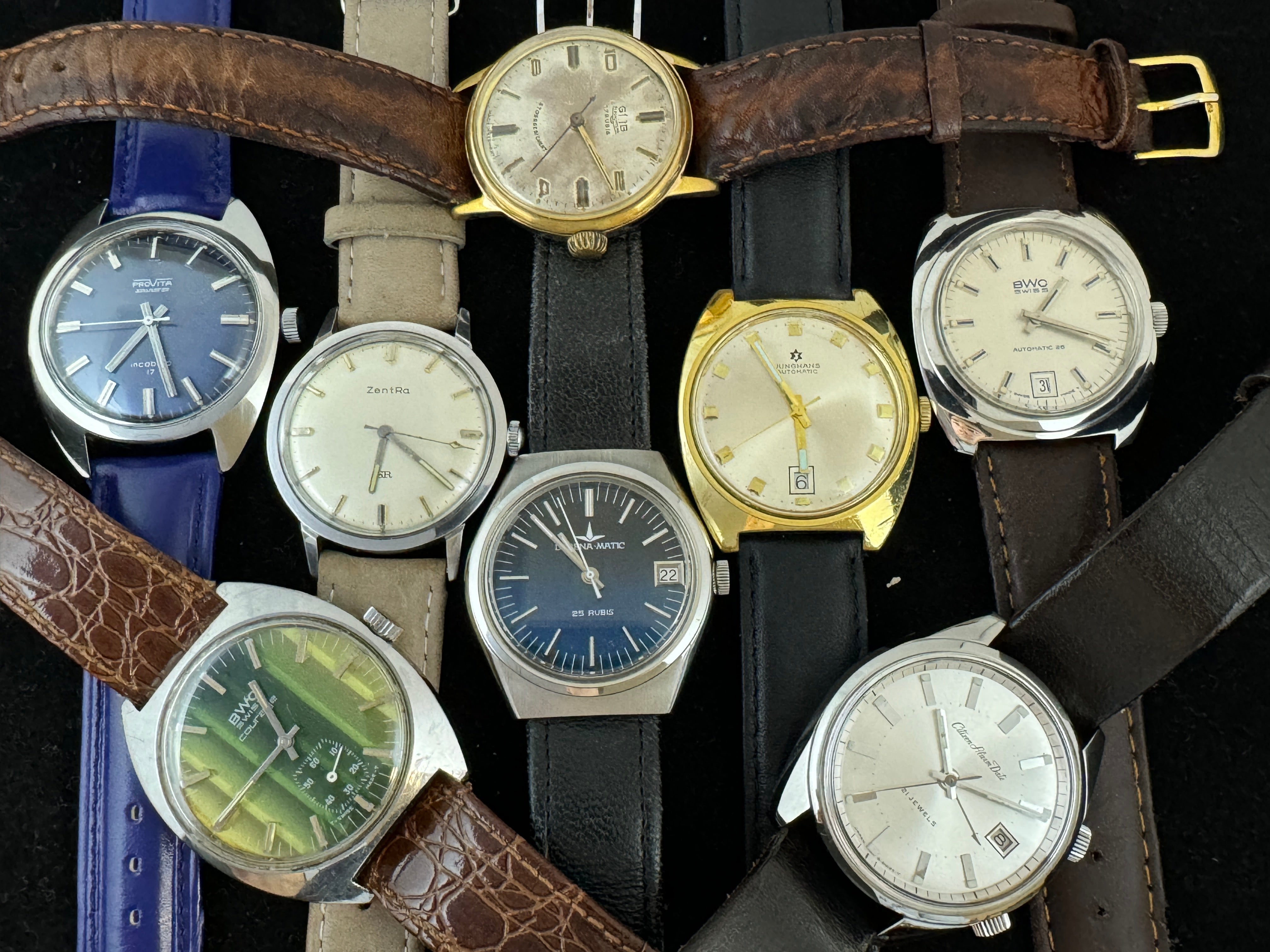 Buy vintage watches online at Classy Watches